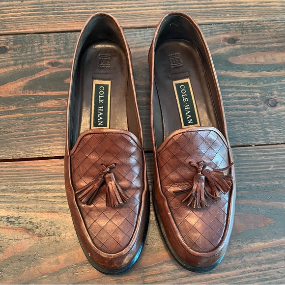 Cole Haan | Shoes | Cole Haan Classic Leather Tassel Loafers Tan Size 8 ...